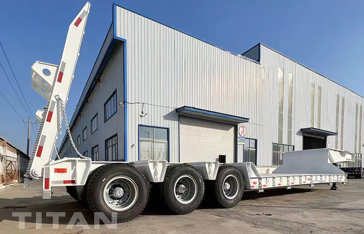 100 Ton 3 Line 6 Axle Tractor Low Loader Trailer will be sent to Tanzania