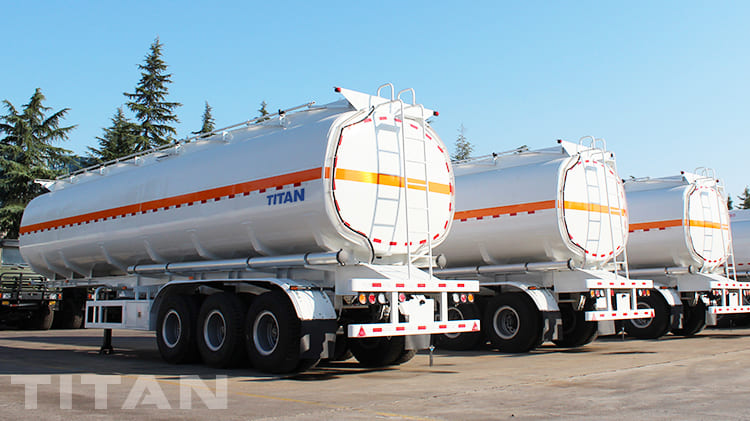 3 Axle 45000 Liters Palm Oil Tanker Trailer is ready to ship to Zambia