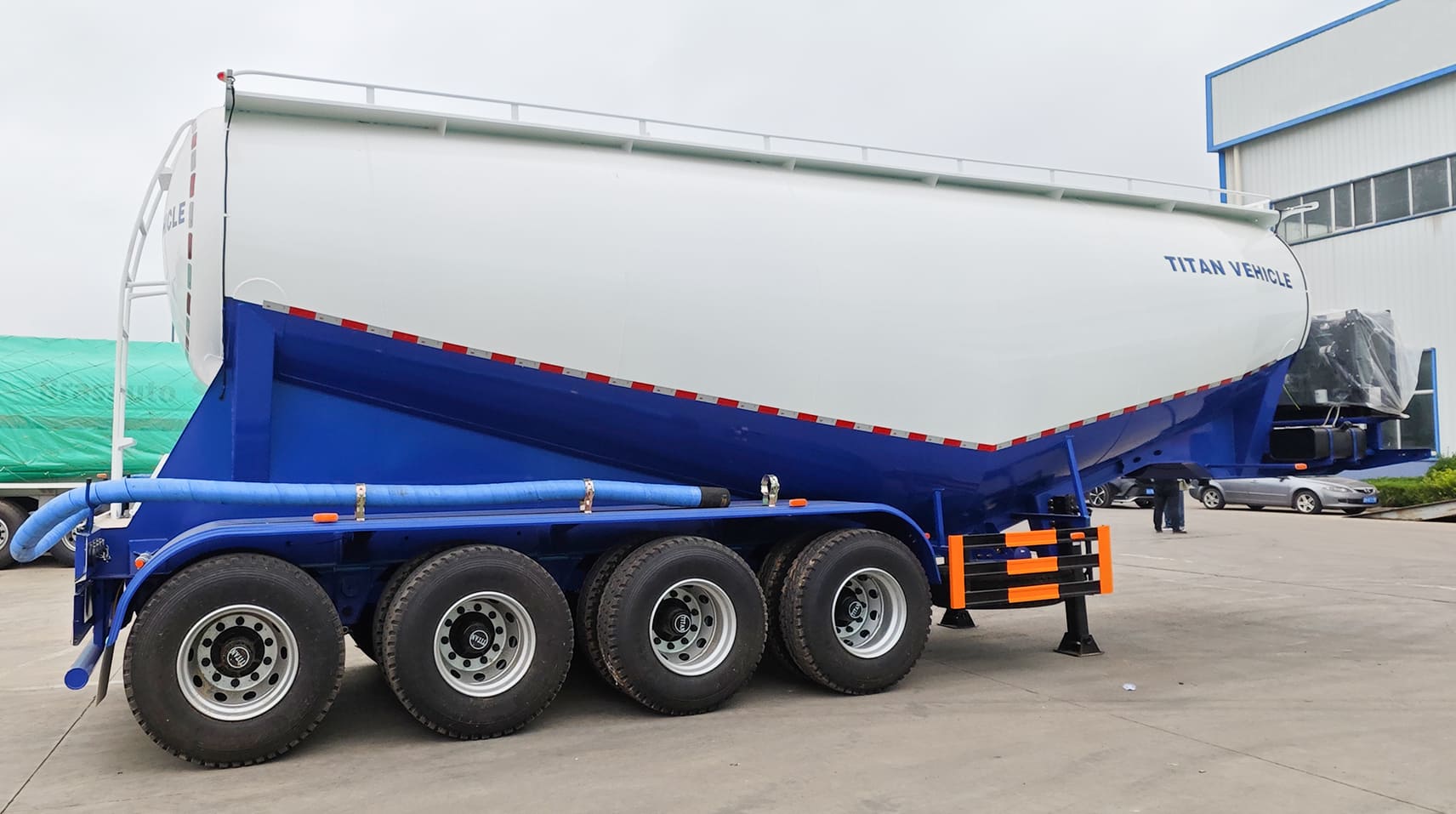 Pneumatic Cement Bulker Tanker for Sale in Bolivia Cochabamba