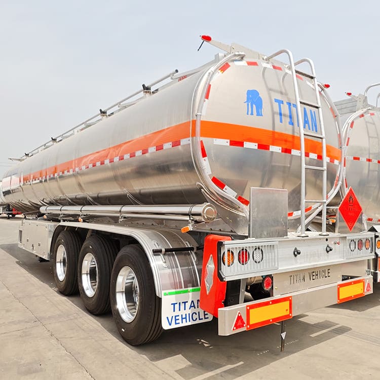 3 Axle Petrol Tanker for Sale Price in Madagascar